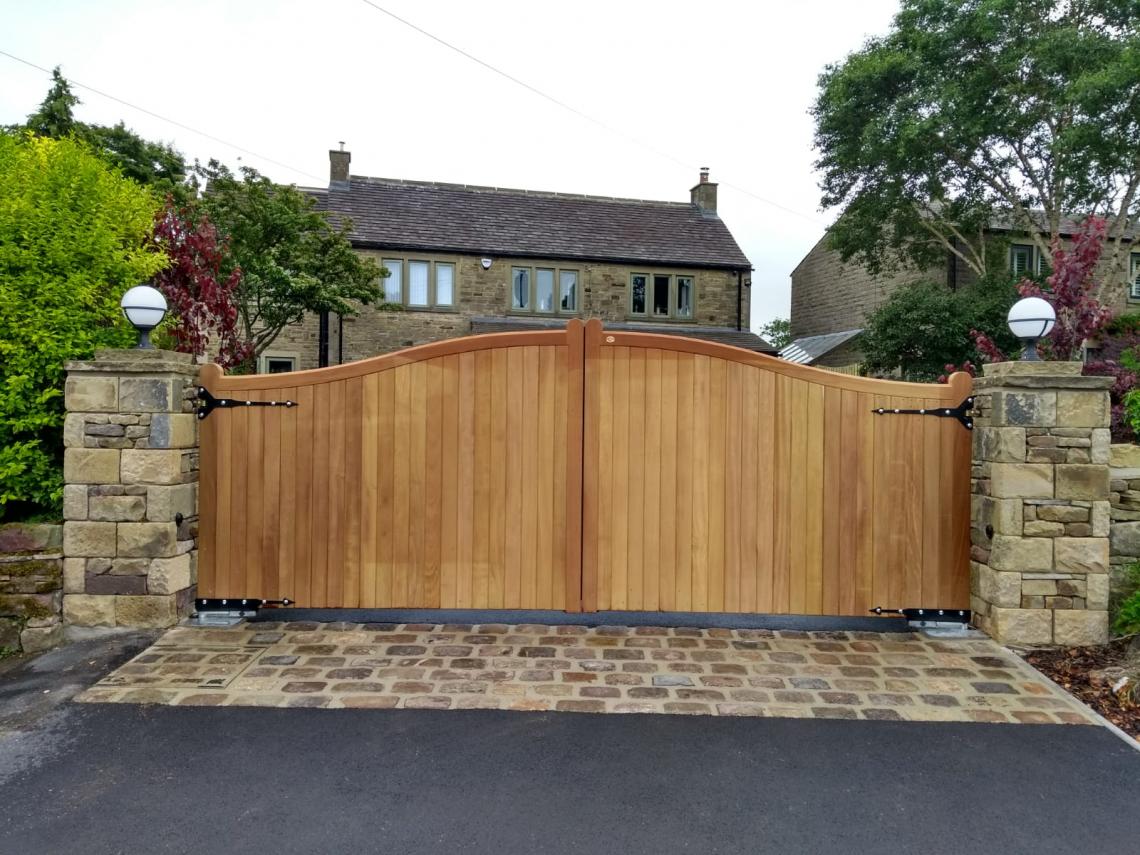 Electric Wooden Gates | Hartlington Fencing Supplies | Yorkshire ...