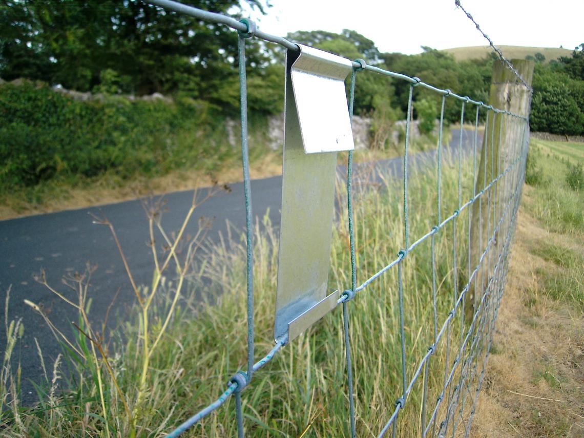 Fence Strike Markers | Hartlington Fencing Supplies | Yorkshire ...